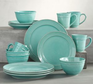 Cambria 16-Piece Dinnerware Set in Turquoise Blue – Everything Turquoise