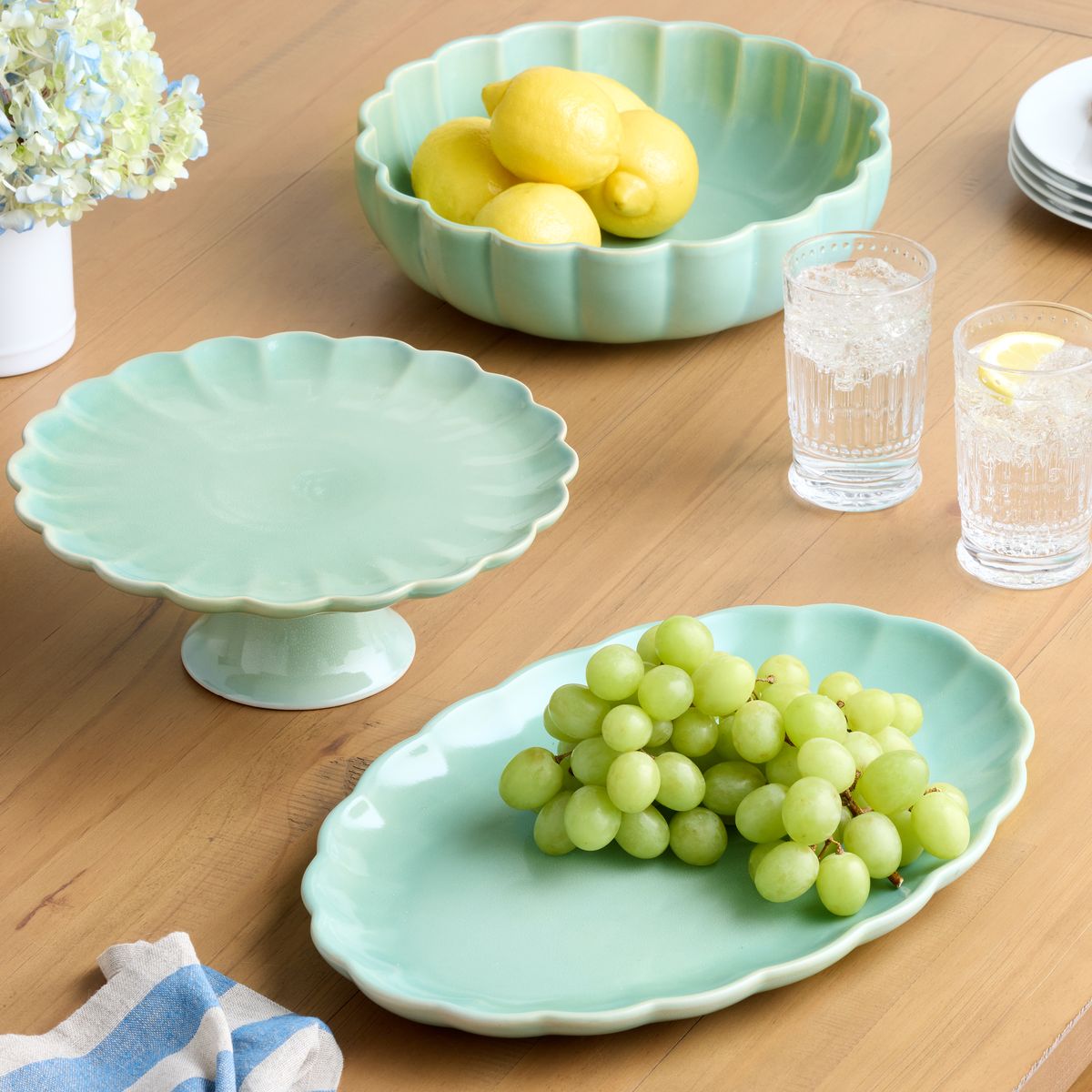 Scallop Rim Dinnerware Collection – Everything Turquoise